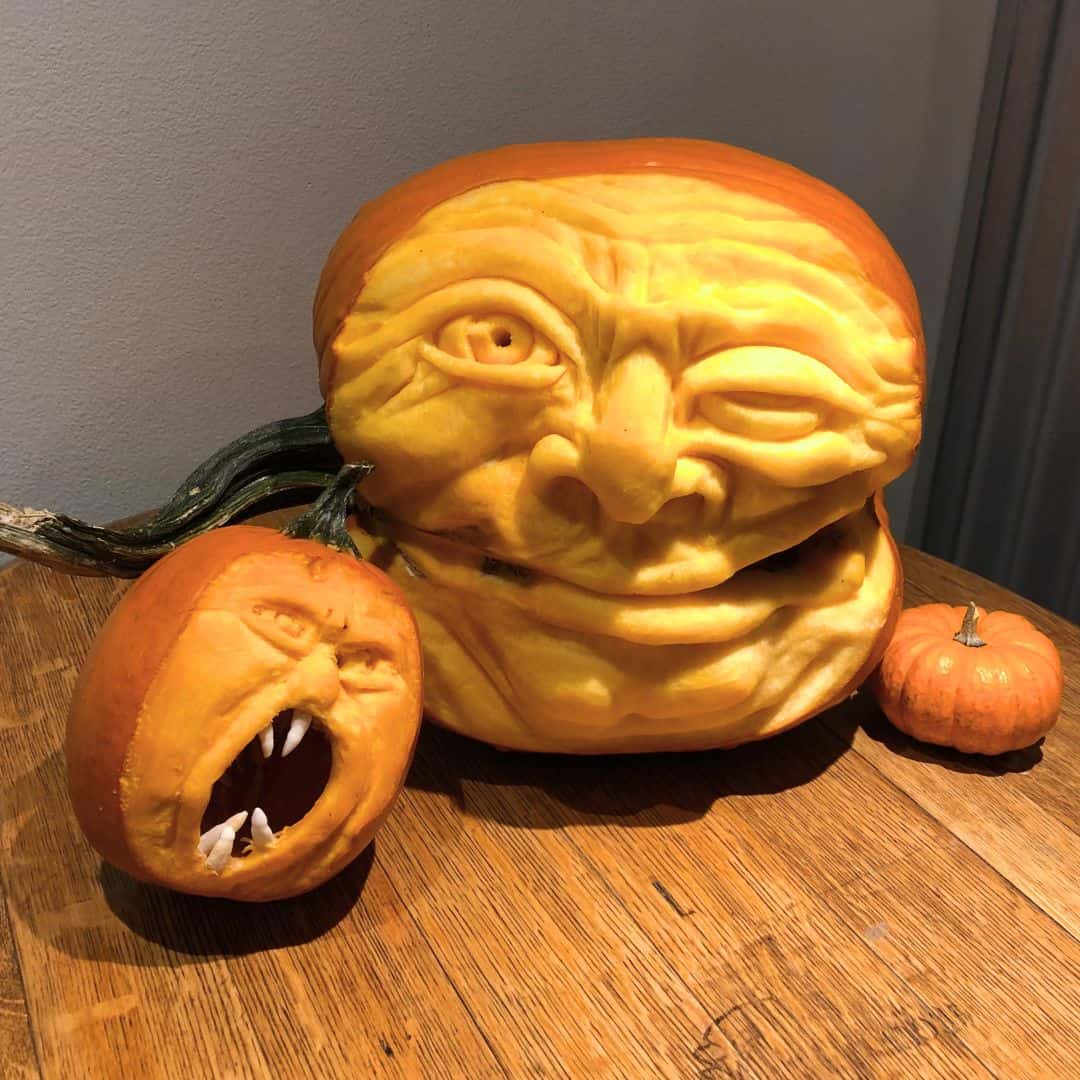 Pumpkin Sculpting Demo - Studios on the Park